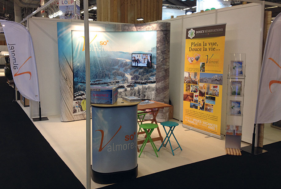 Stands & Murs d'affichage | SMTK Communication